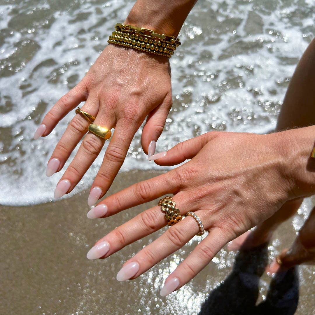 DELISSA RING – henrigirl