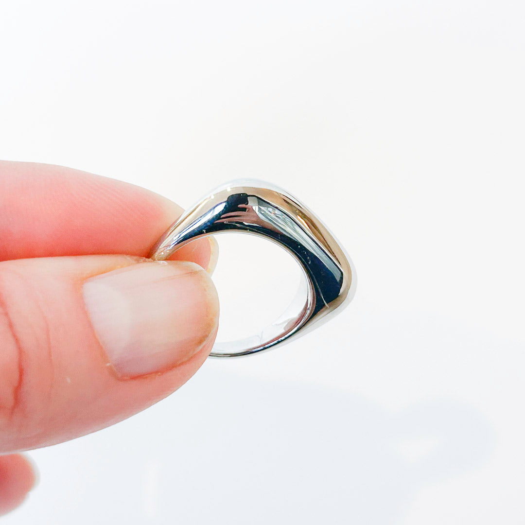 BECKETT RING SILVER – henrigirl